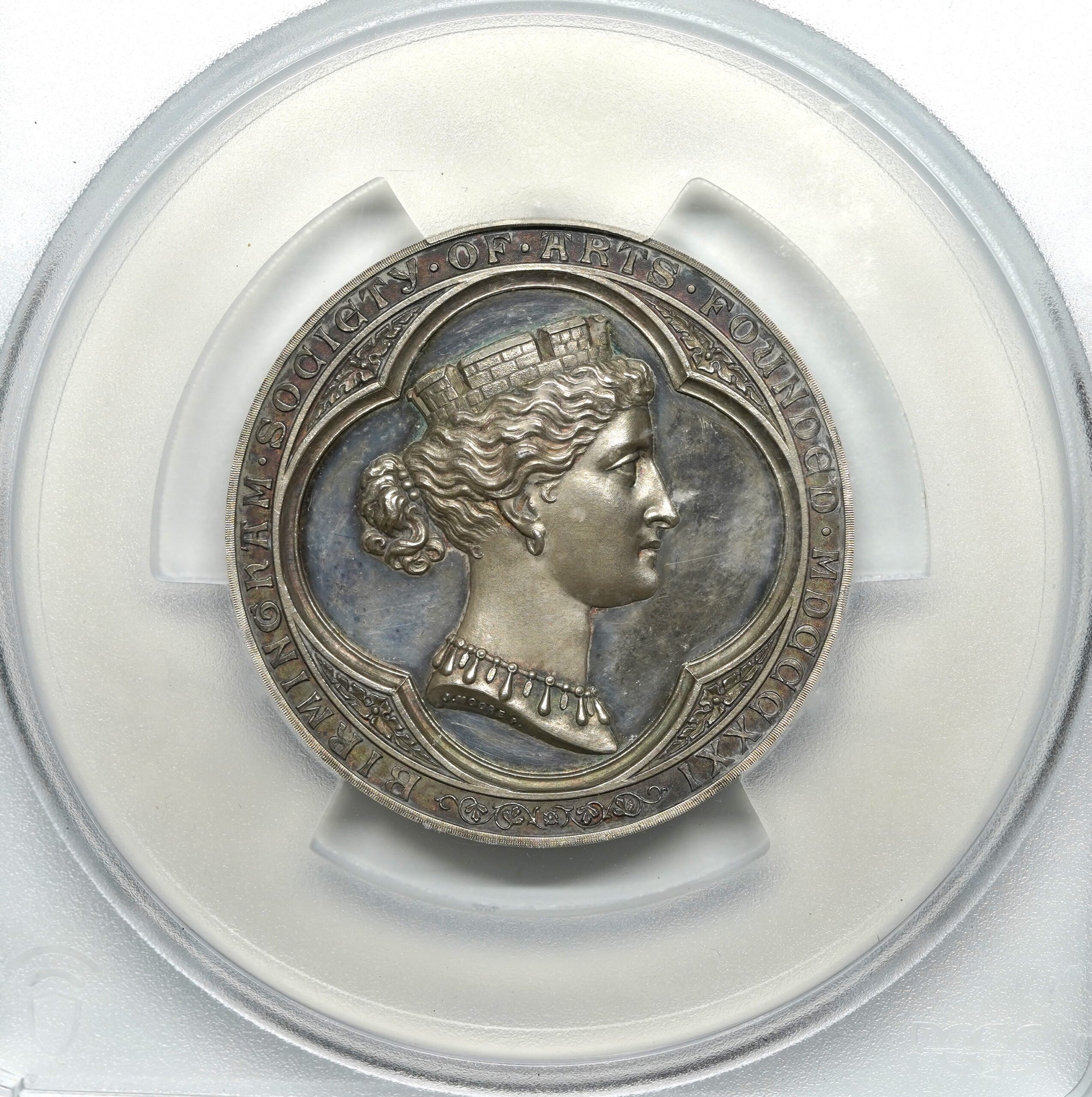 【Sold】1842年 ヴィクトリア バーミンガム デザイン校 設立記念 銀メダル SP63 PCGS | ソブリンパートナーズ